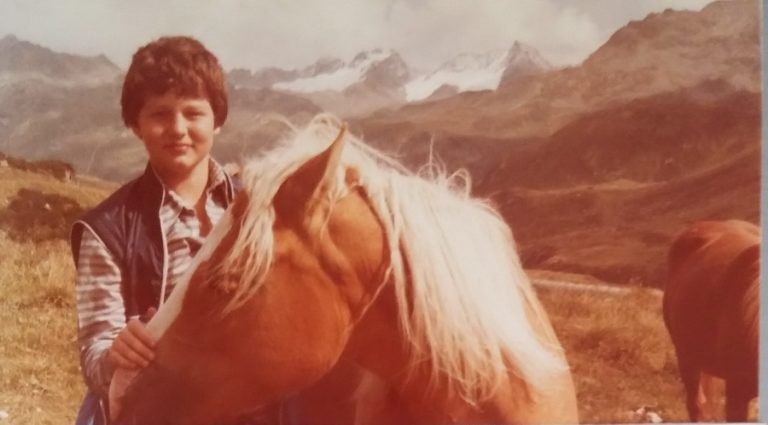 Toivi-copil-cu-cal- REVISTA BAABEL