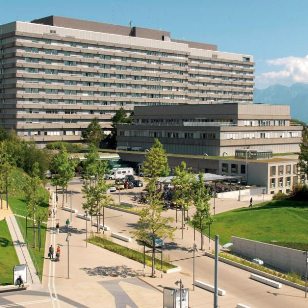 Toivi-CHUV-Lausanne - REVISTA BAABEL