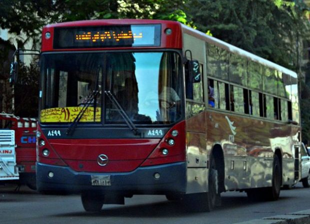 POZA-2-AUTOBUZ-CAIRO-640px-Public_Bus_Cairo_01 - REVISTA BAABEL