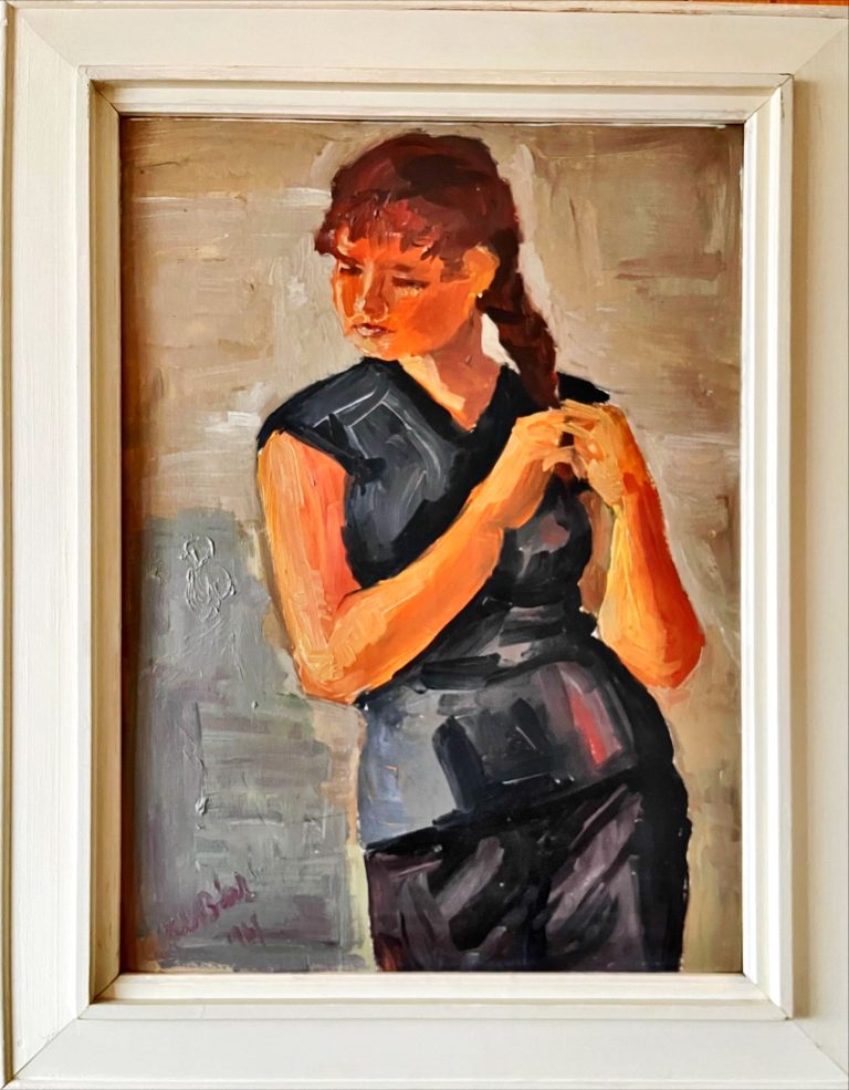 PORTRET FATA CU PAR IMPLETIT - REVISTA BAABEL